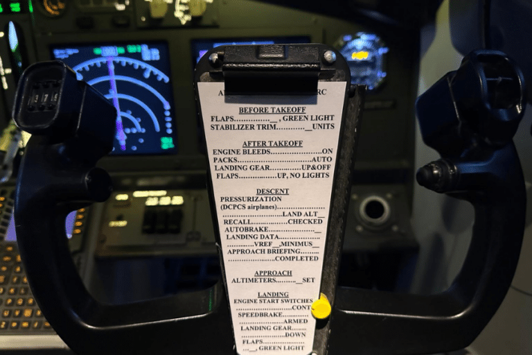 Organisation du cockpit d'un avion de ligne | Flight Sensations